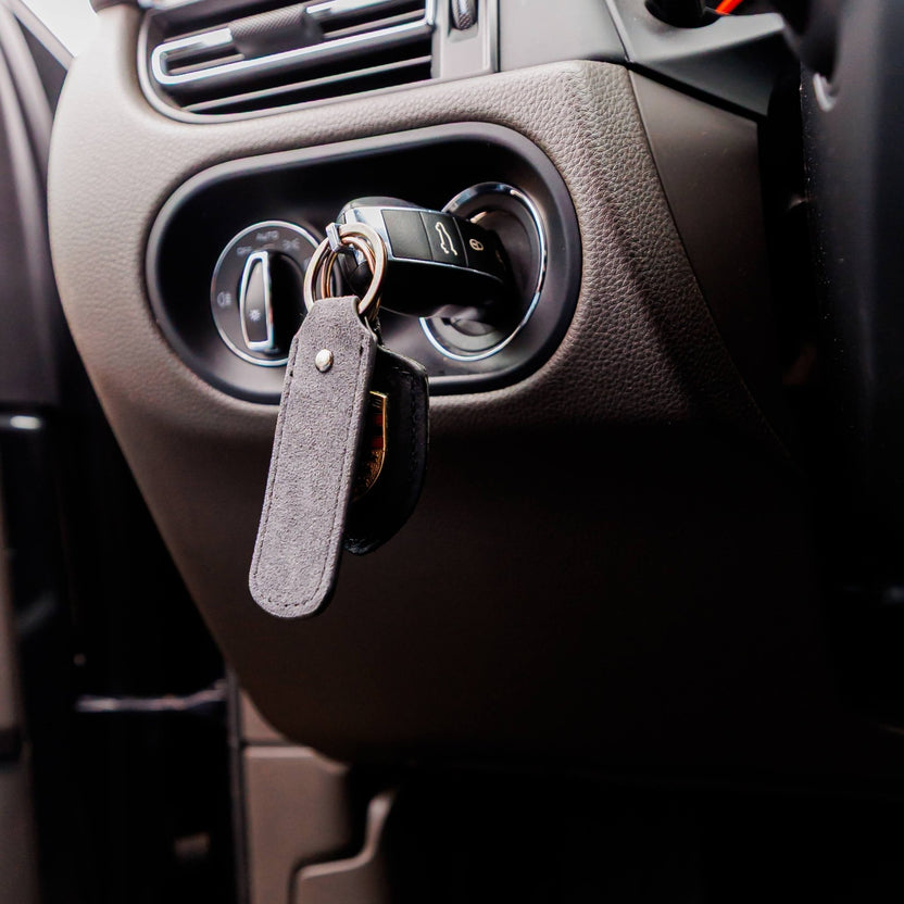 iPhone 17 - Alcantara phone cases - Alcanside