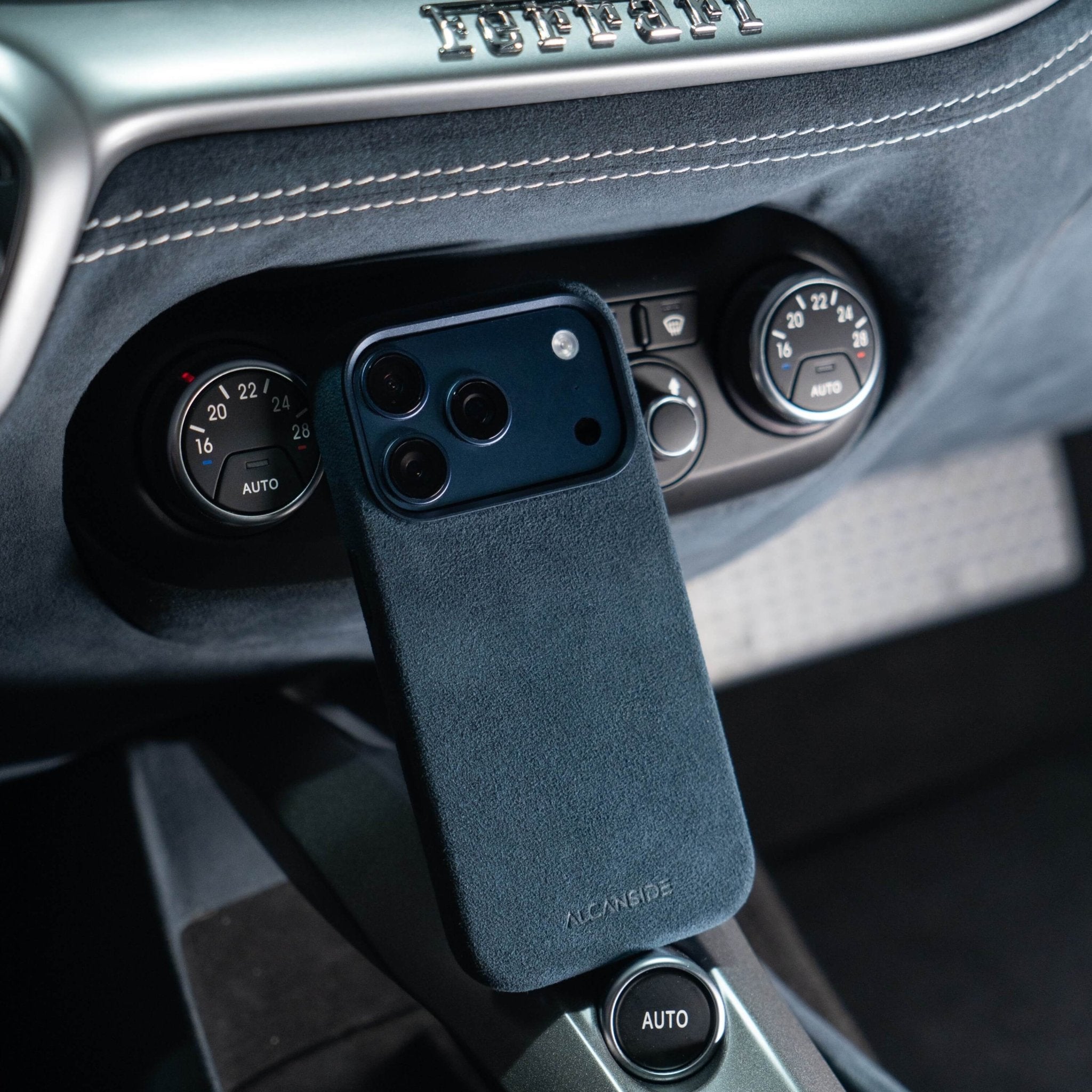 iPhone 17 Pro Max - Alcantara Case - Navy Blue - Alcanside